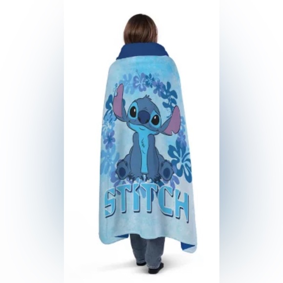Disney | Bedding | Disney Stitch Throw New | Poshmark
